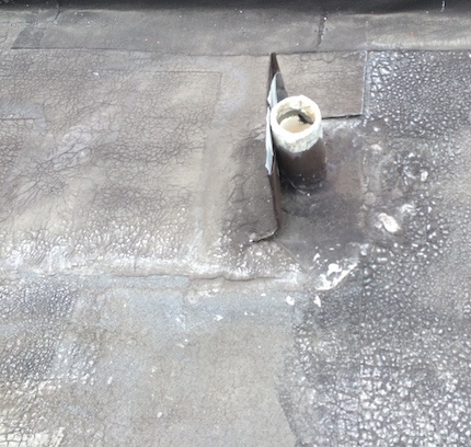 Blistering and Alligatoring on Flat Roofs: Causes and How to Fix It