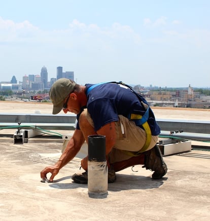 Choosing the Right Roof Maintenance Program for You