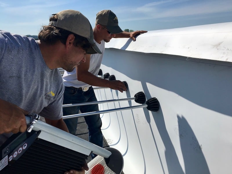 Advantages of the RhinoBond Roofing System